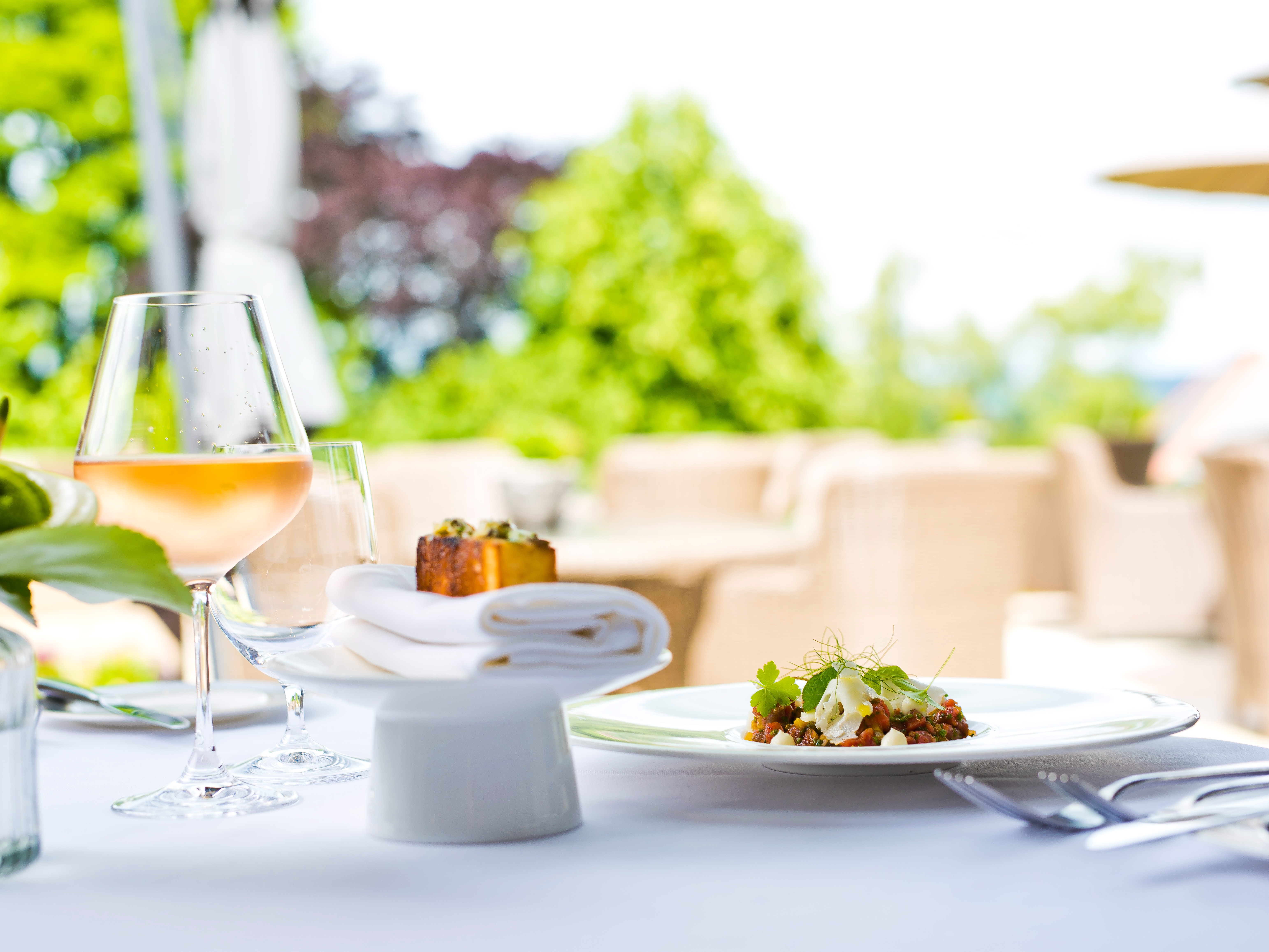 SEASONAL LUNCH (3-courses)